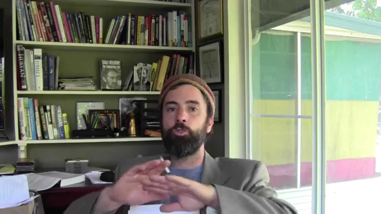 Big Shot Lawyer Speaks Out Against NSA/GCHQ 5 Eye? - YouTube