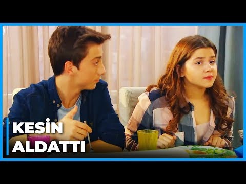 Herkes Simay ve Havuç'un Neden Ayrıldığını Merak Ediyor | Çocuklar Duymasın 54. Bölüm