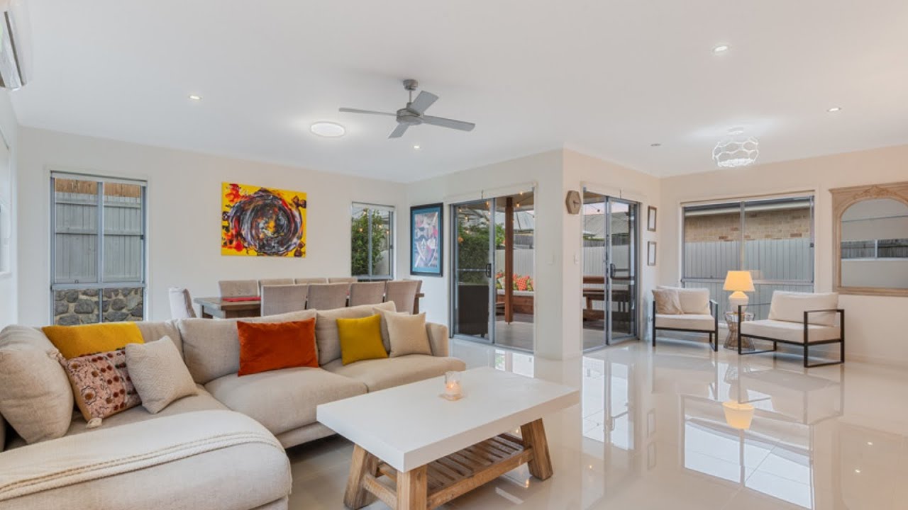 6 Kingfisher Drive, BLI BLI, Queensland - YouTube