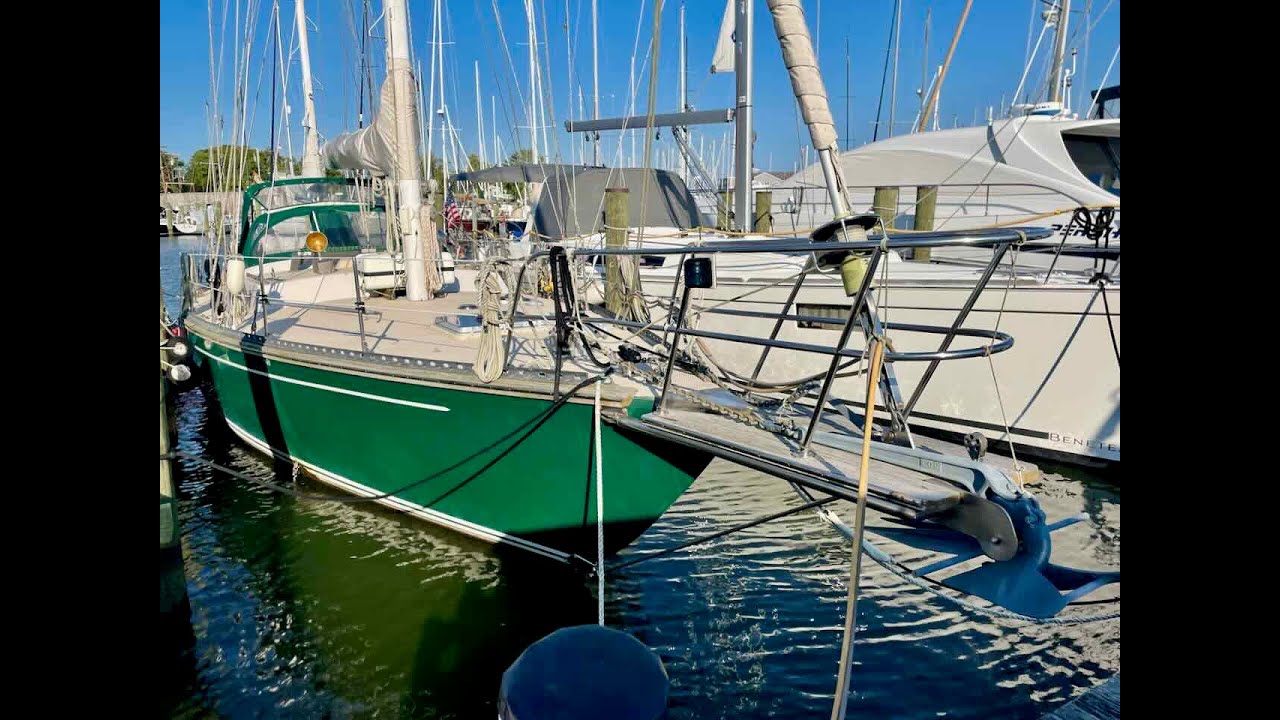 Bruce Roberts 45 Ketch Harlequin Slideshow - YouTube