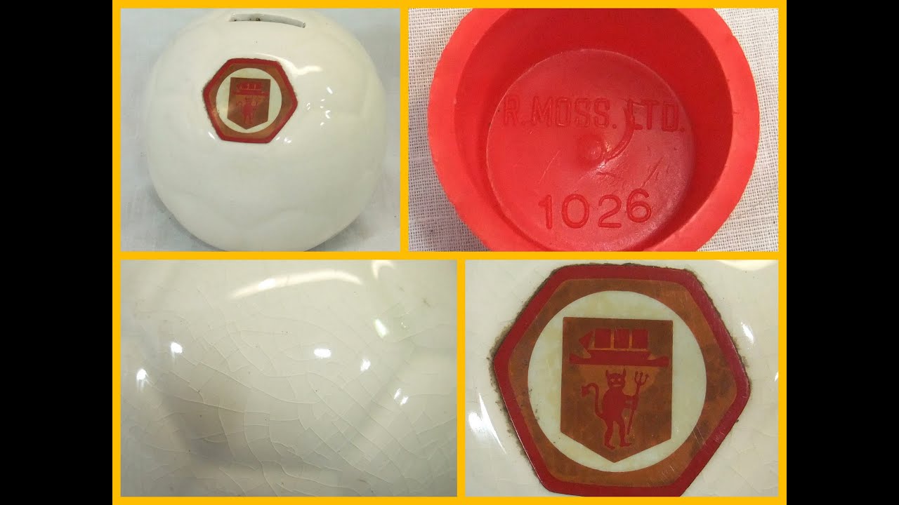 Vintage Manchester United Football Soccer Money Box Piggy Bank R Moss ...