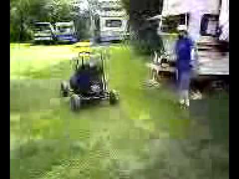 Fat man trying to drive go kart - YouTube