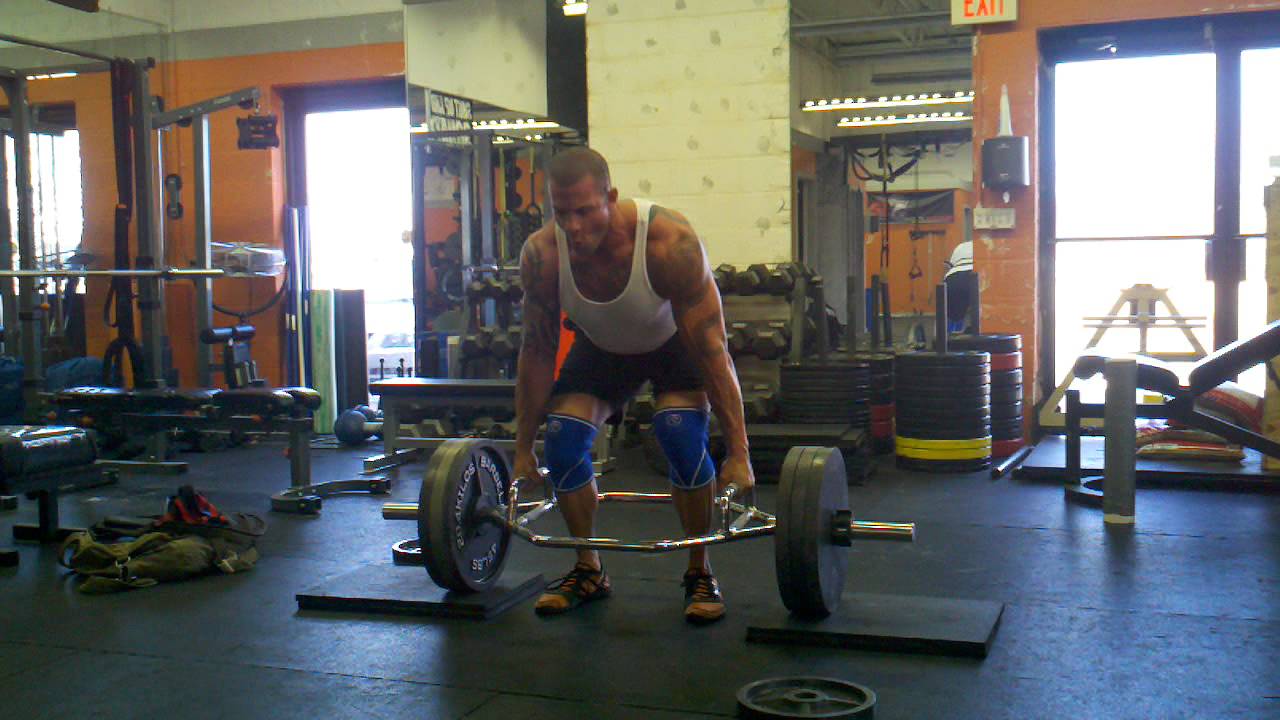 340 trap bar jumps - YouTube