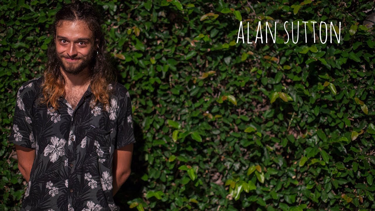 # 105 "Por Casualidad" - Alan Sutton - YouTube