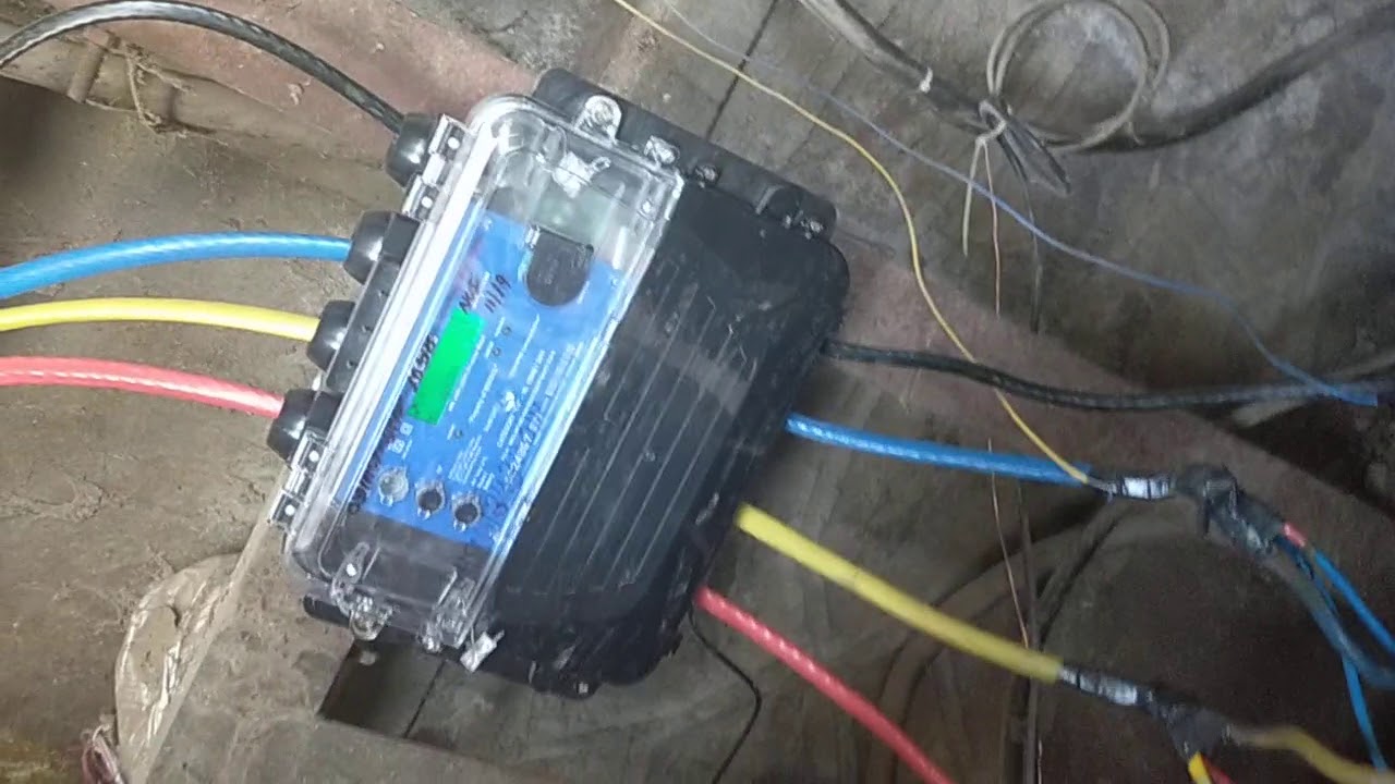 M S E B Contractor work for new online mseb meter changing open wire ...