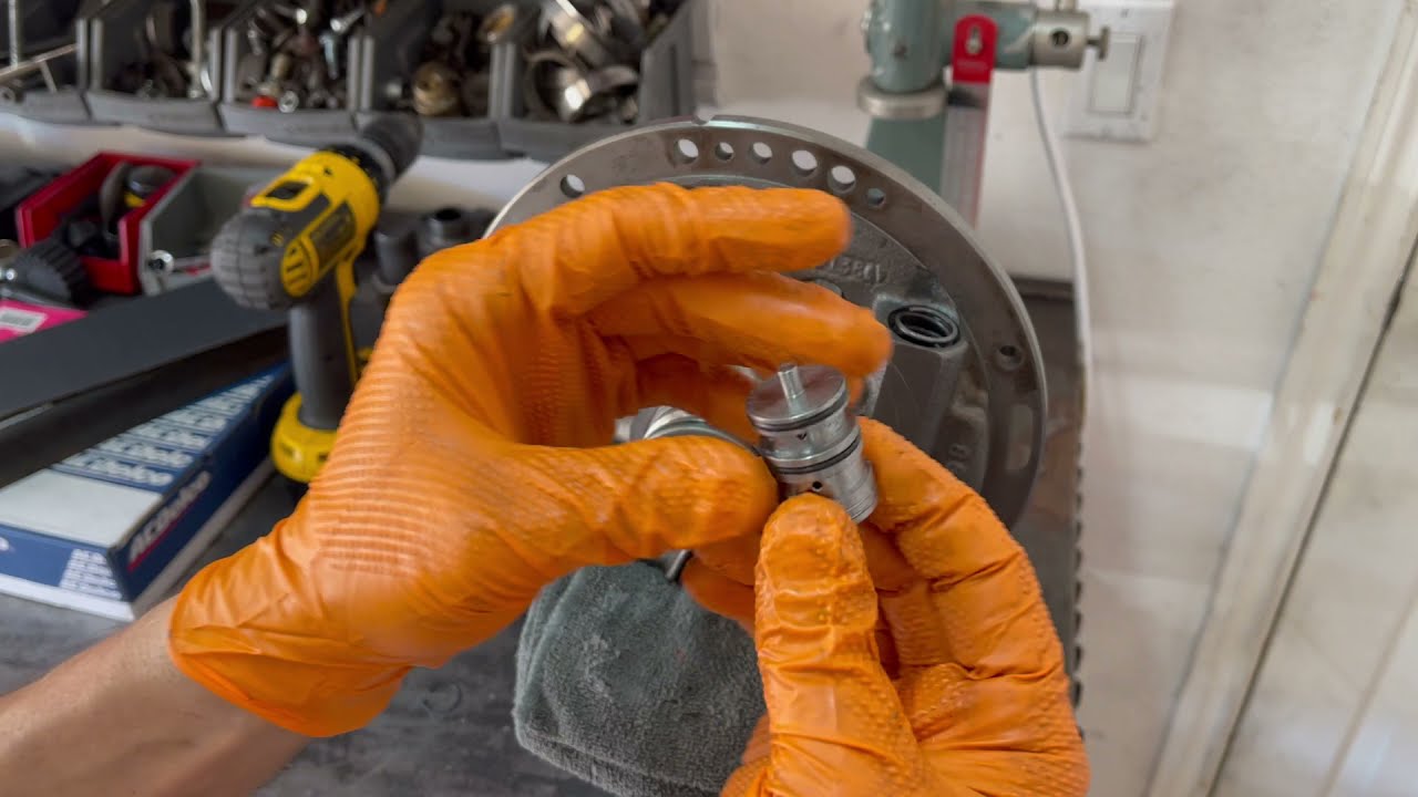 TH400 - Sonnax Boost Valve Kit Installation - YouTube