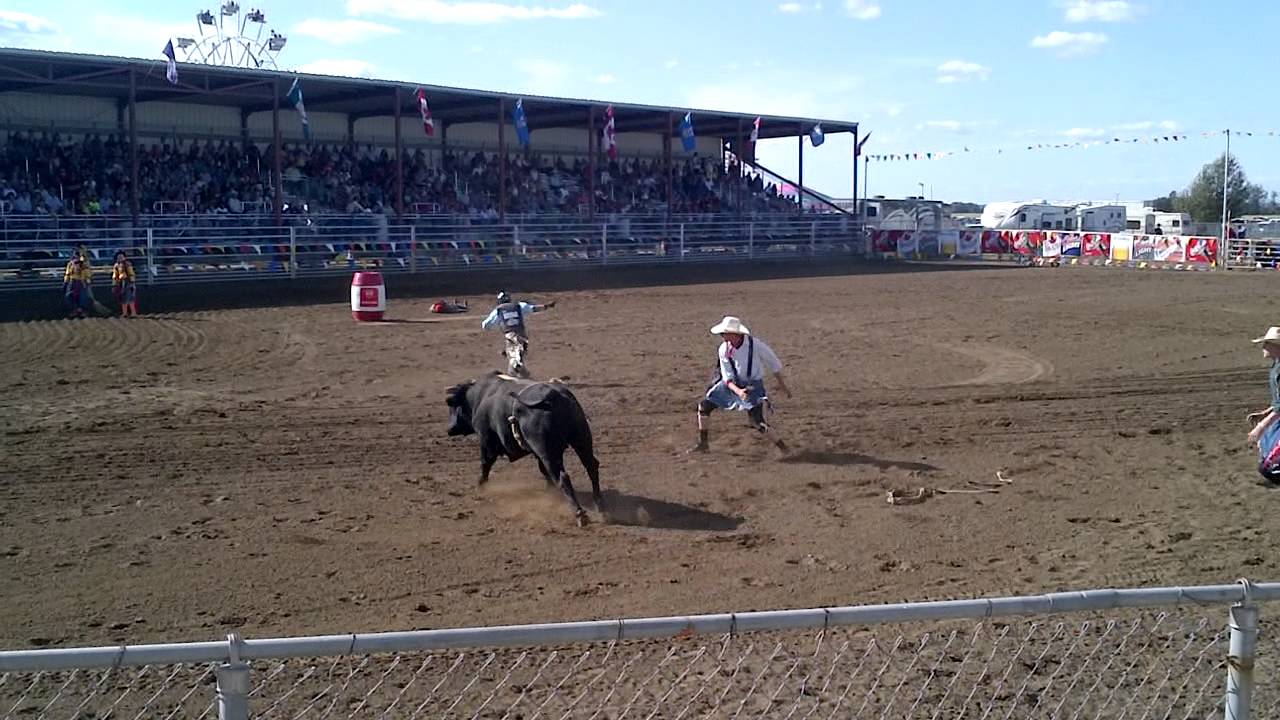 High Prairie Elks Pro Rodeo - YouTube