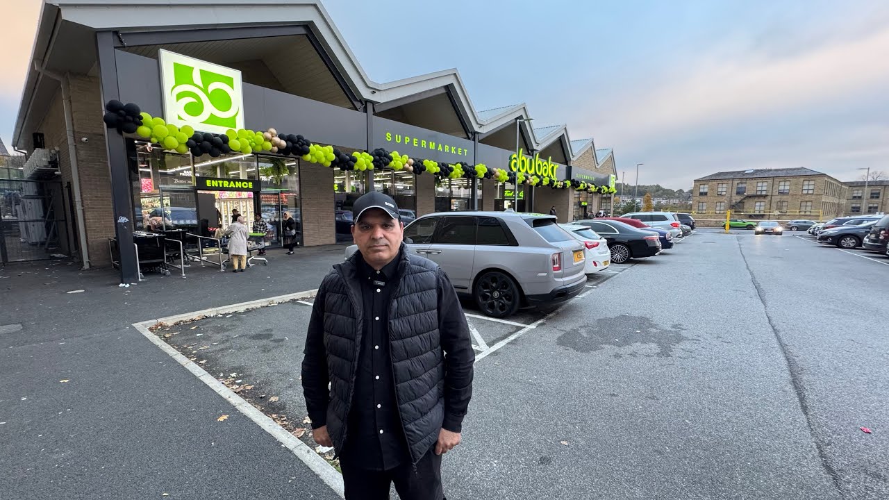 We visited the NEW Abu Bakr Supermarket in Batley ️ - YouTube