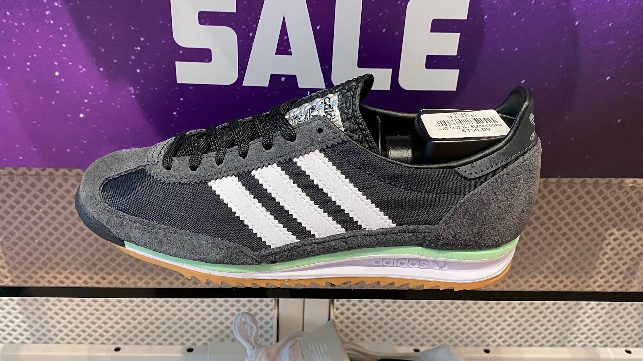 Adidas SL 72 OG (Core Black/Cloud White/Carbon) - Style Code