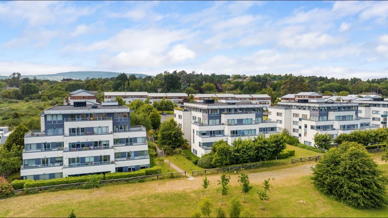 23 Carleton House - YouTube