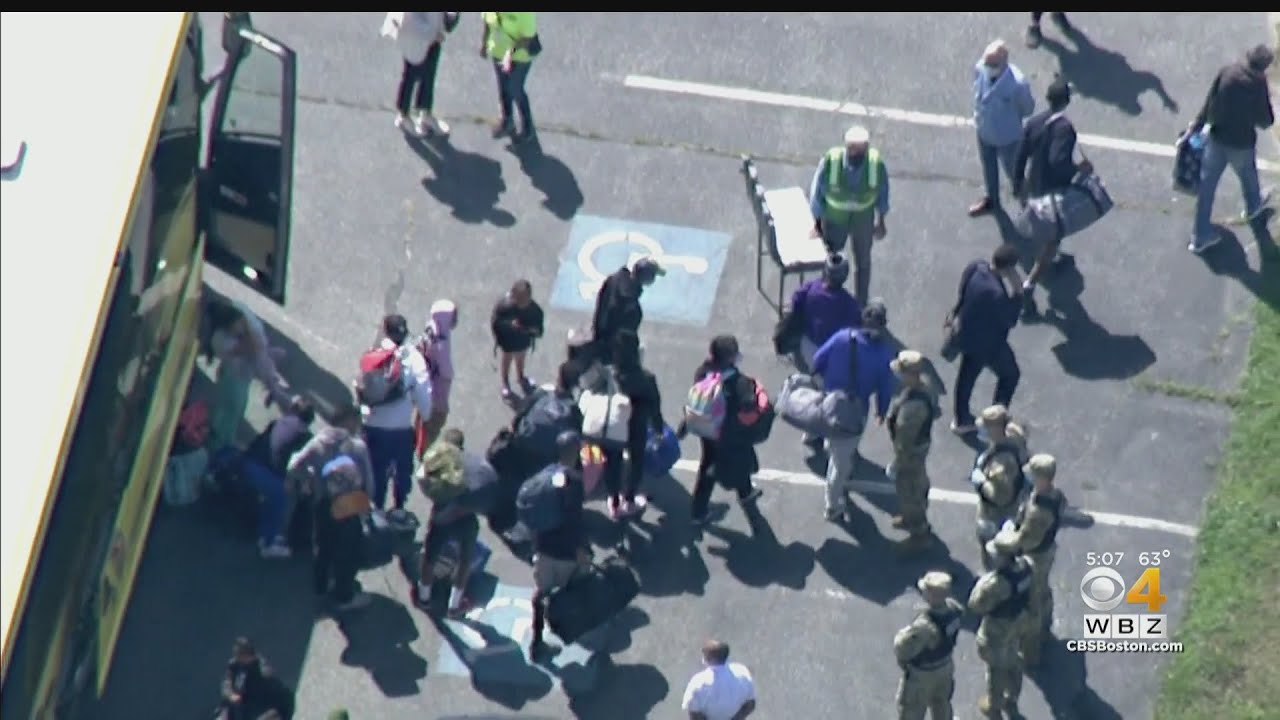 Venezuelan migrants sent to Martha's Vineyard begin resettling in U.S ...