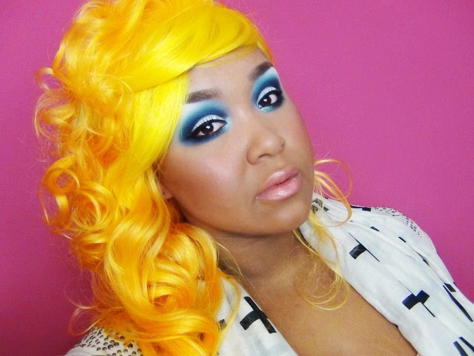 Make up look: Smurfette Revamped - YouTube