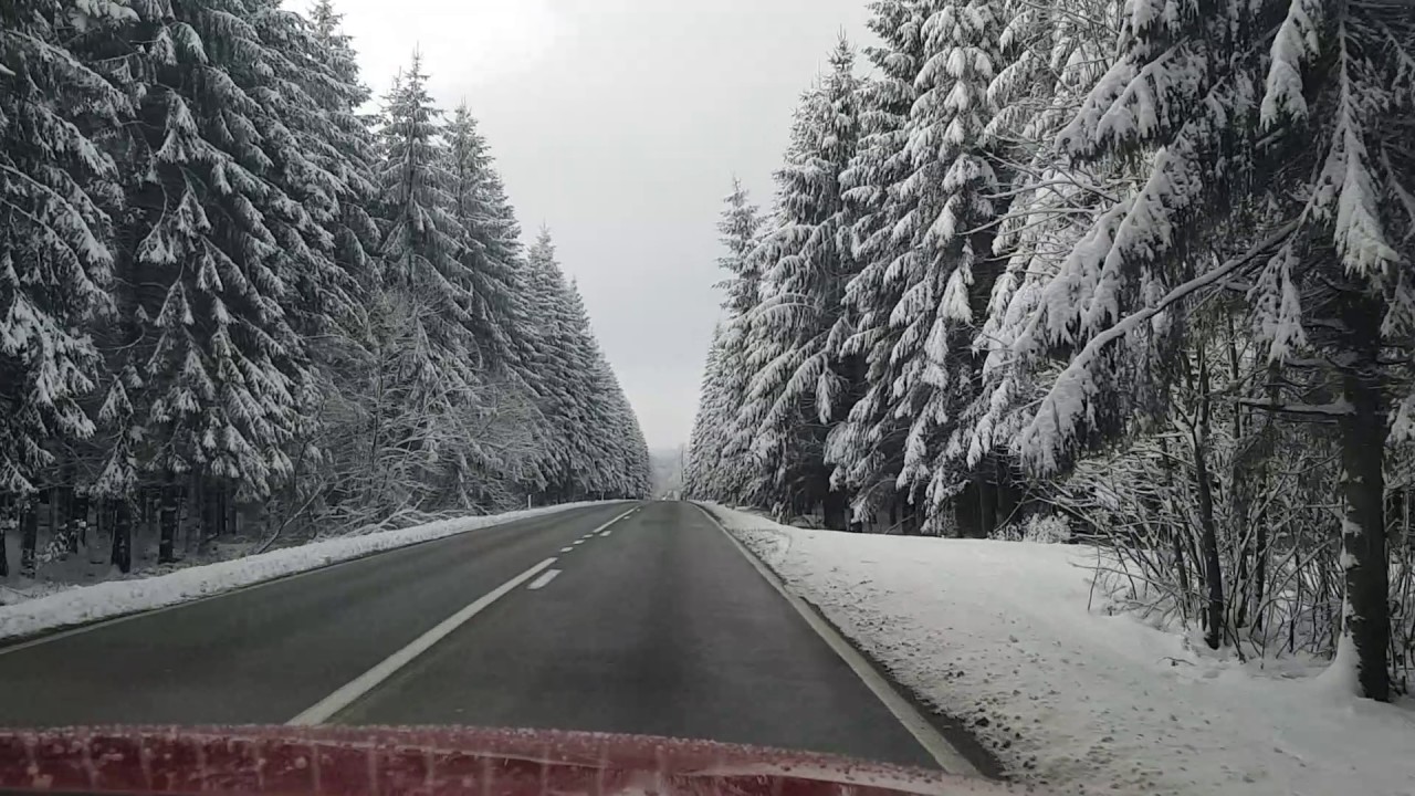 Beautiful snow road - YouTube