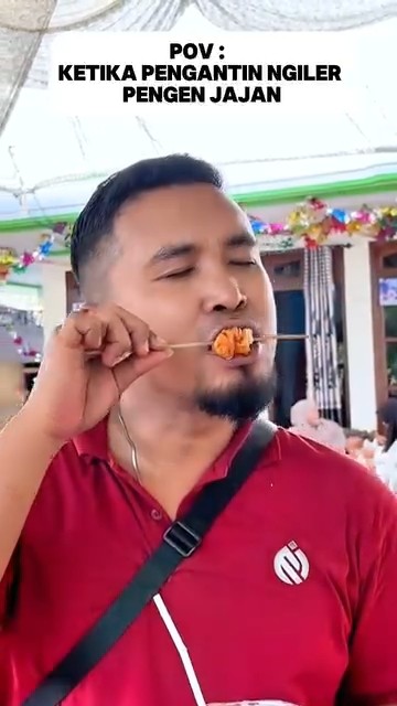 PENGANTIN NGILER PENGEN JAJAN JUGA 😂😂 #riaspengantin #shorts - YouTube