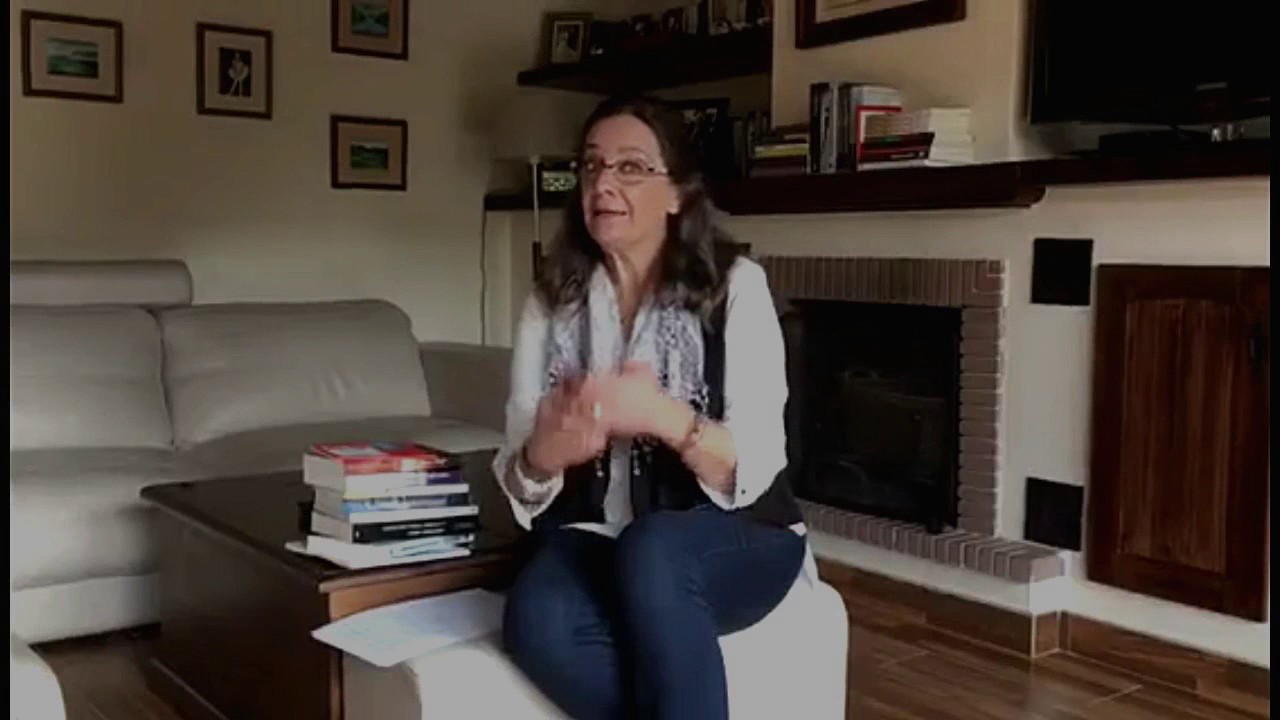 Mercedes Pinto sortea su obra completa - YouTube