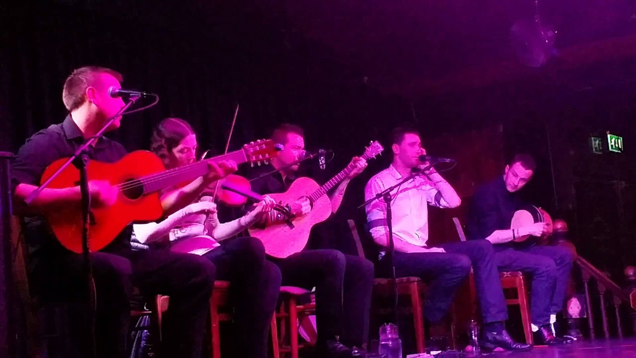 Traditional Irish music and dance. Live at Arlington Hotel Dublin 7 ...