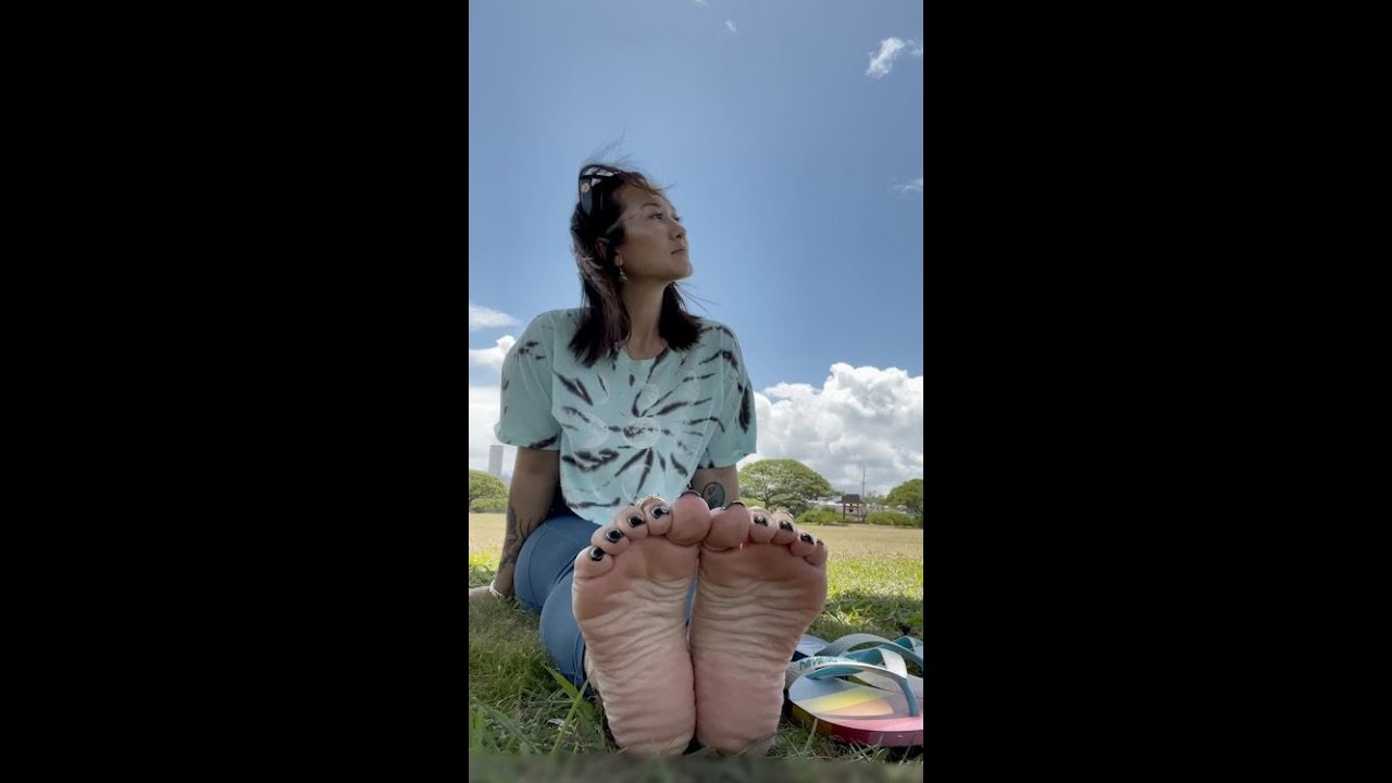 Asian Wrinkled Soles 1 - YouTube