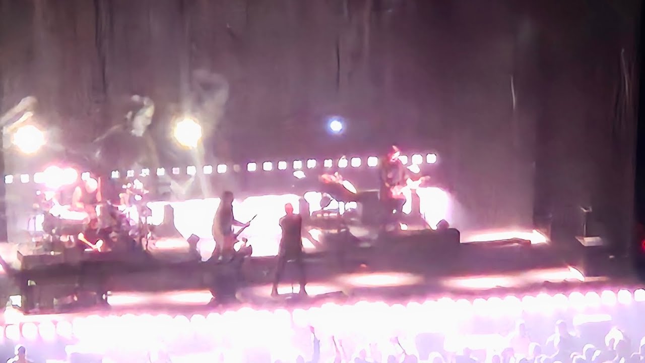 Less Than - NIN (Nashville 2025) - YouTube