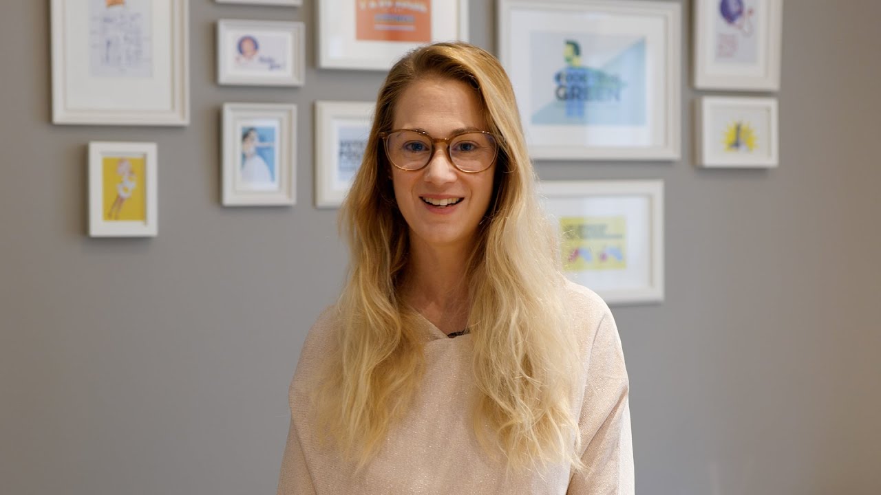 La Consult’ d’Astrid Chevance - YouTube