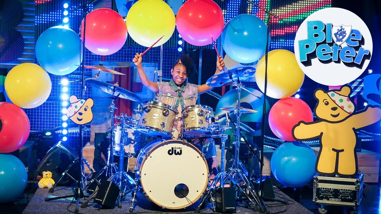 Drummer Girl Rocks Out to Lenny Kravitz LIVE on CBBC Blue Peter - YouTube