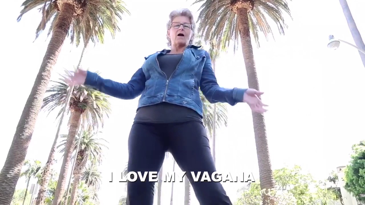 Laura Clery - I love my Vagana - Le Top Daube