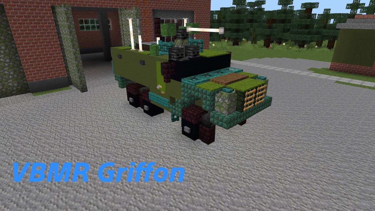 How To Build The VBMR Griffon In Minecraft (1.5:1) - YouTube