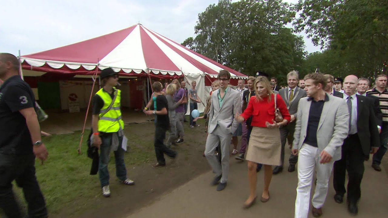Prinses Maxima bezoekt Xnoizz Flevo Festival - YouTube