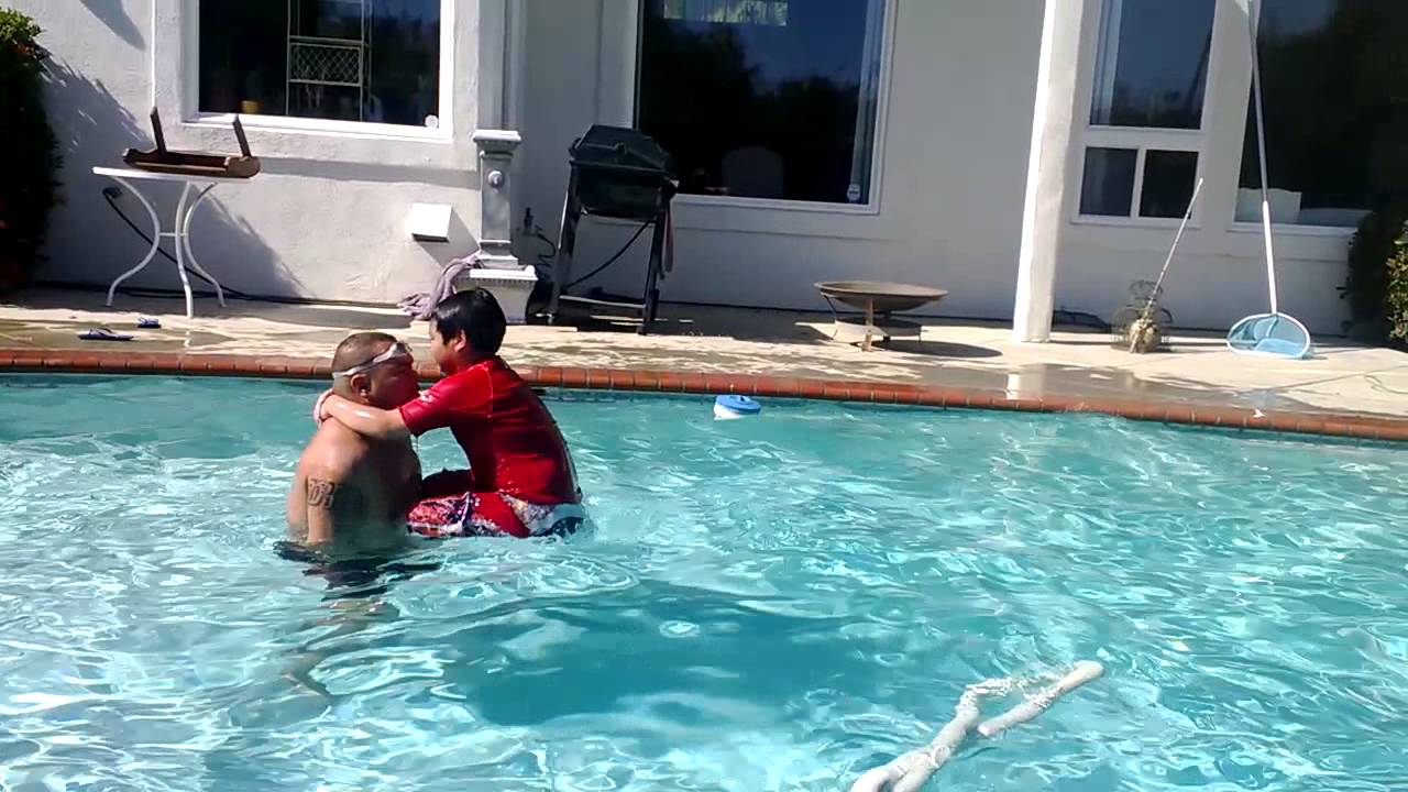 Back flip in the pool :) - YouTube