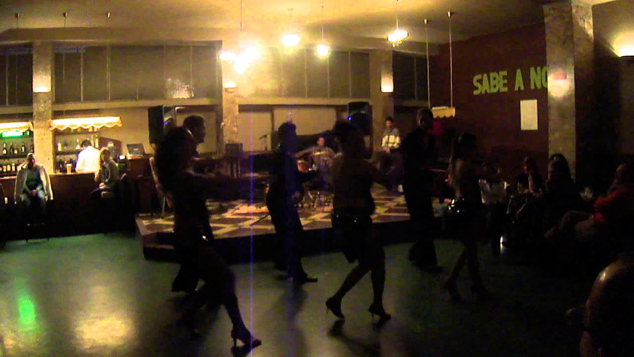 Grupo cubano "Cuba baila baila" - Porto Latino Festival - YouTube