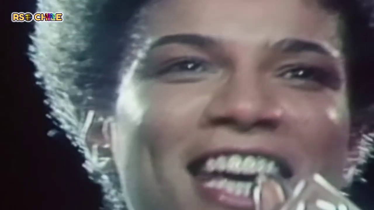 Maxine Nightingale - Right Back Where We Started From (1976) - YouTube