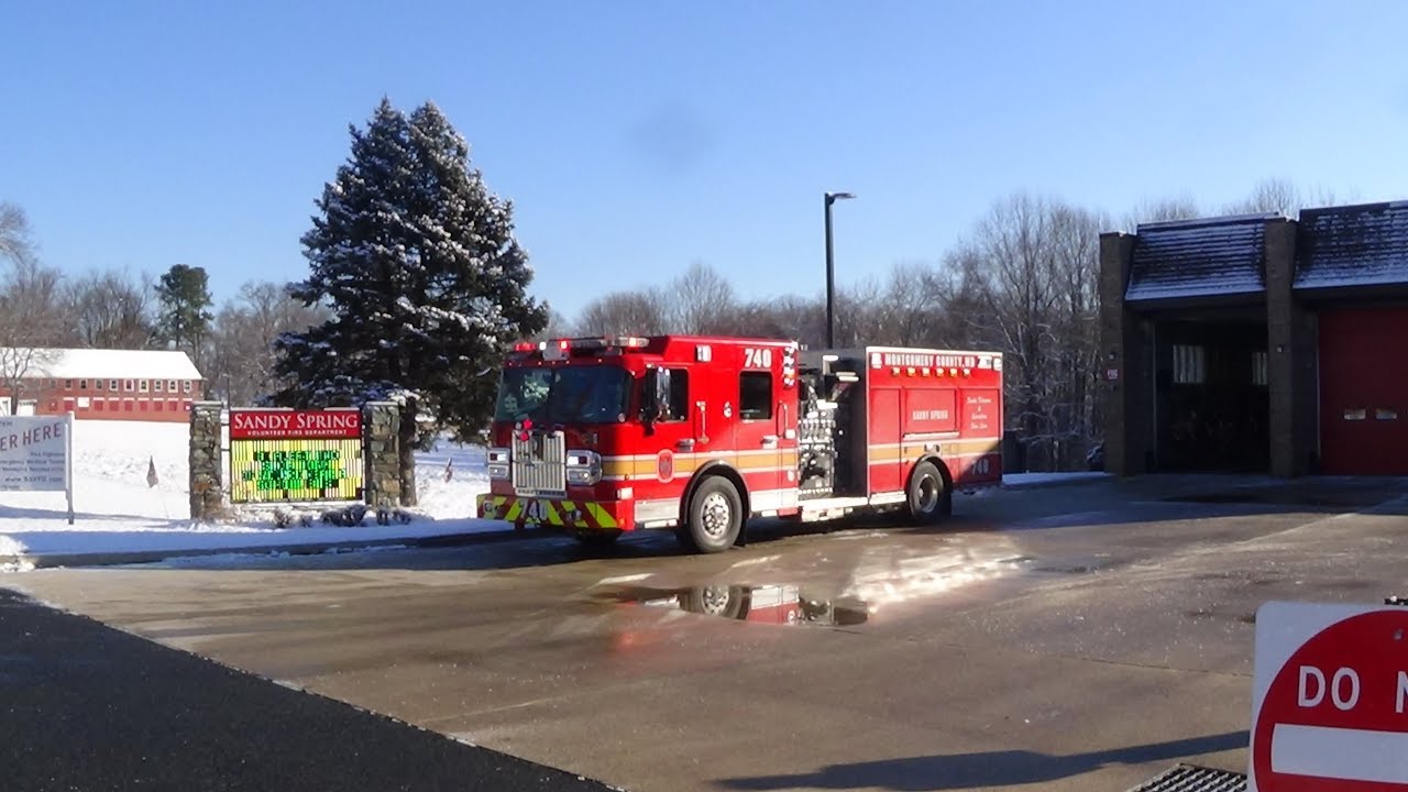 MCFRS Engine 740 Responding - YouTube