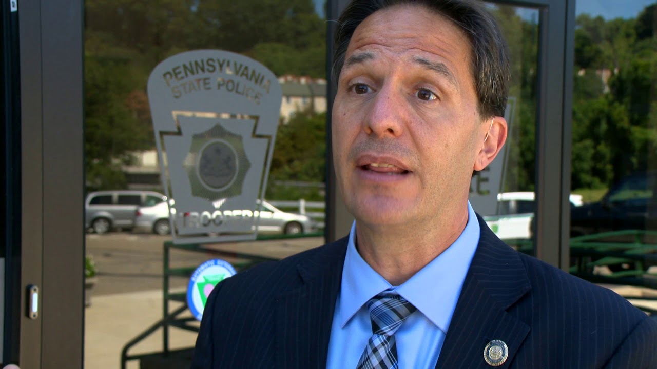 Hohenstein Fights For Gun Safety Reform - YouTube