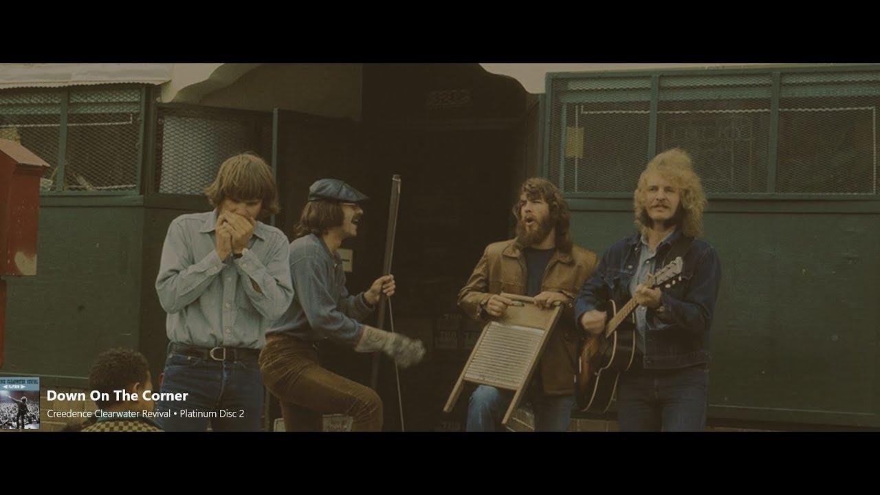 Creedence Clearwater Revival - .Bad Moon Rising - YouTube