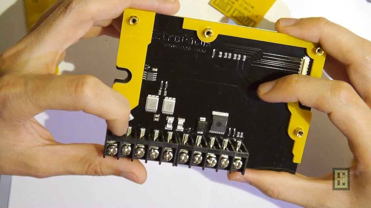 Solar BMS Hardware - YouTube