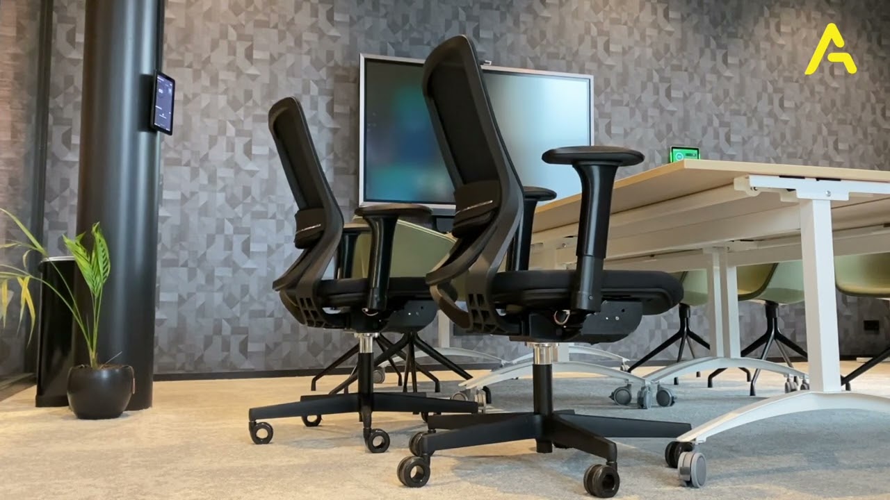 AdaptionLab's smart office chairs in motion | MVP | PropTech | Startup ...