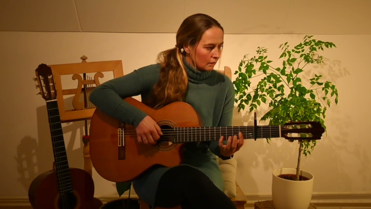 A Whiter Shade of Pale - Melanie Goertz - Fingerstyle Guitar - YouTube