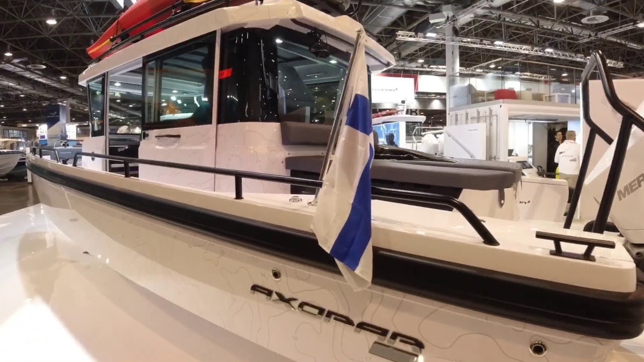 Axopar 28 Full Model Review - Cabin / T-Top / Open Detailed in-depth ...