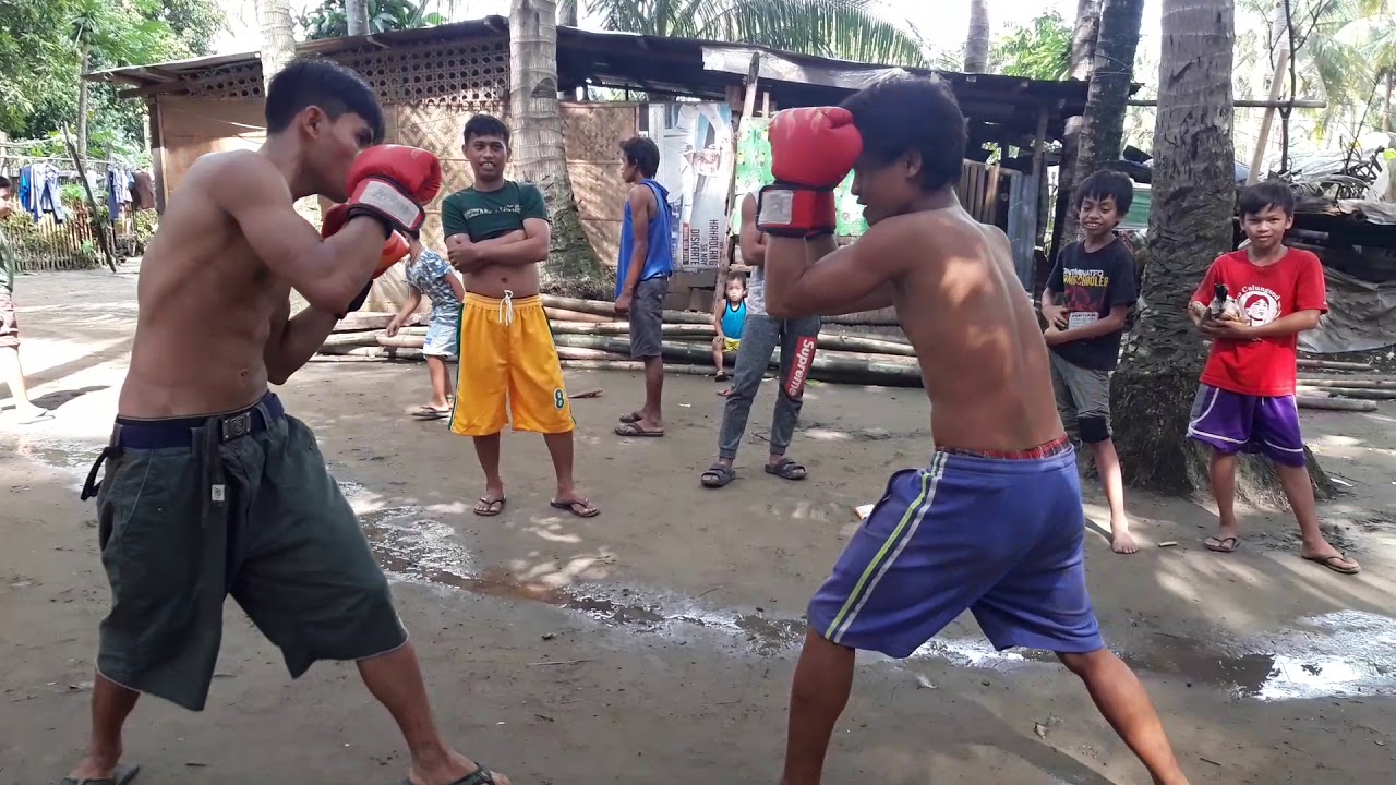 Roland vs Michael fight - YouTube