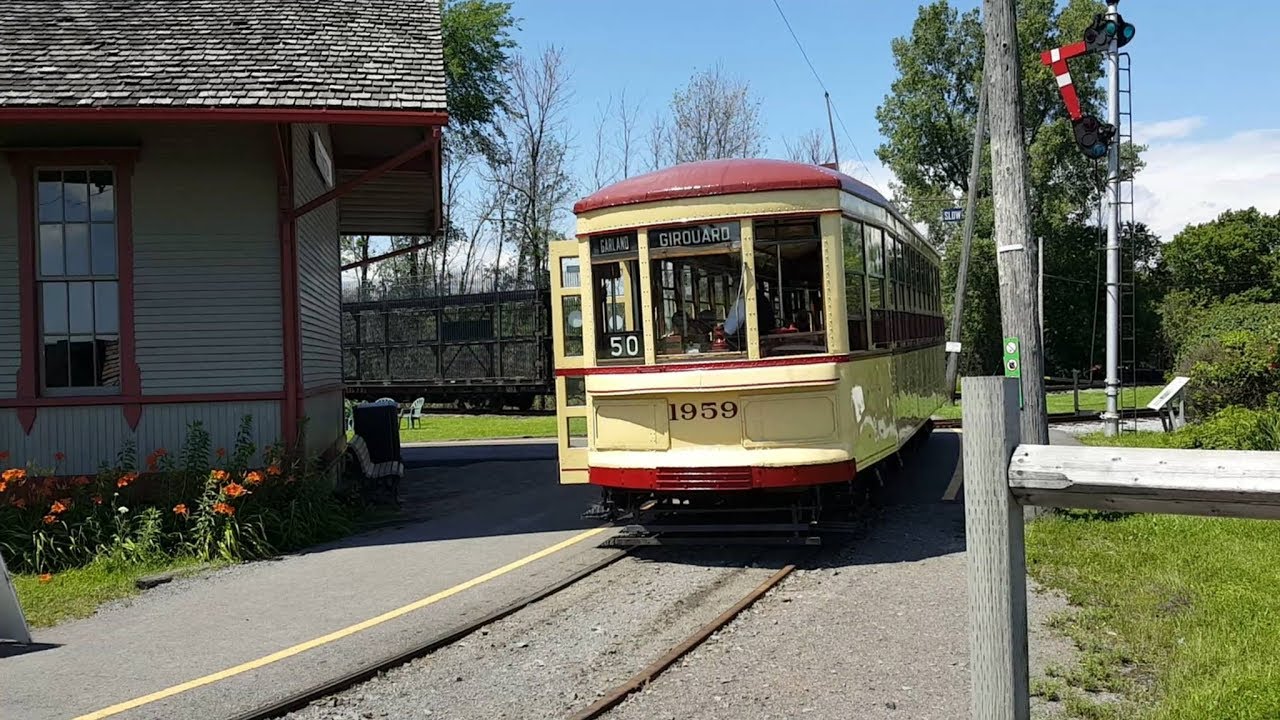 le dimanche le 9 juillet 2017 visite du musée de trains de Delson - YouTube