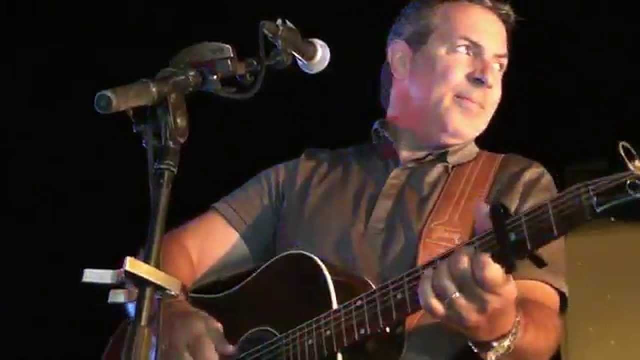 Jean Menconi - Concert Aregno - 2 Aout 2014 - YouTube