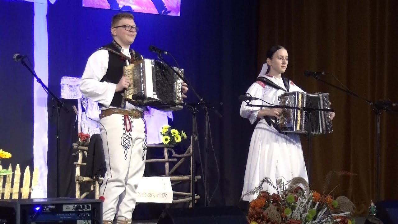 Daniel Burdiak a Petra Škultétyová - Heligonka Dolná Mariková 2019 ...