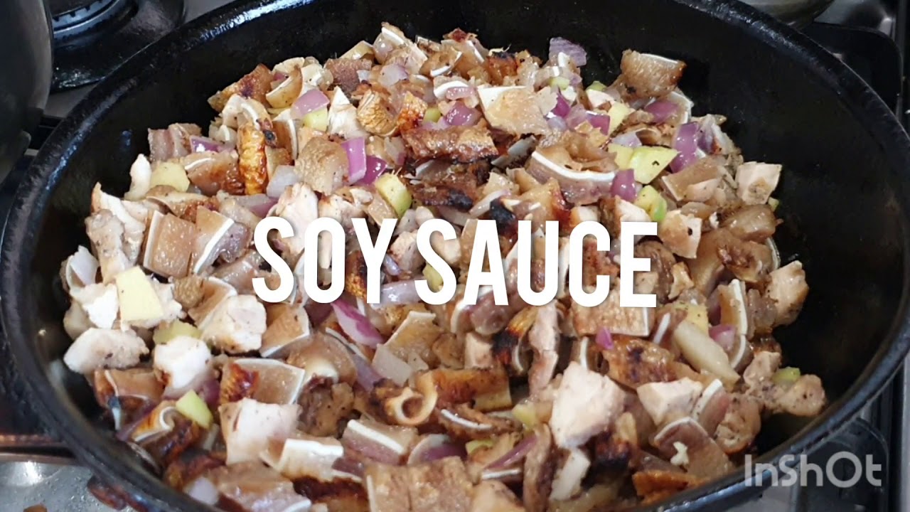 Delicious Filipino Pig's Ears Sisig - YouTube