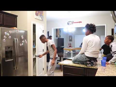 DON'T PANIC!!! I LOST MY SNAKE PRANK ON THE KID'S AND JALIYAH