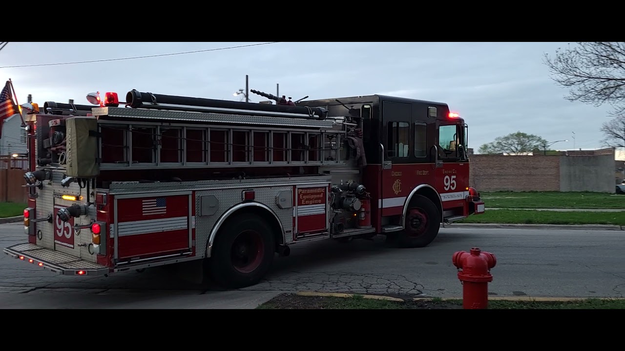 chicago fire department engine 95 responding and battalion 10 leaving ...