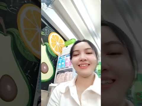 periscope live broadcast vlogs pretty girl beautifulgirl# viralvideo #broadcast #livebroadcast