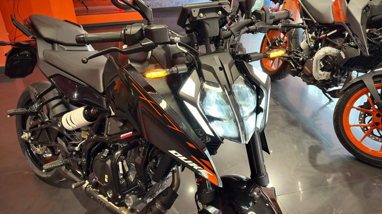 Duke 250 Black Edition 2025 Model KTM Duke 250 ₹Price Features & All ...
