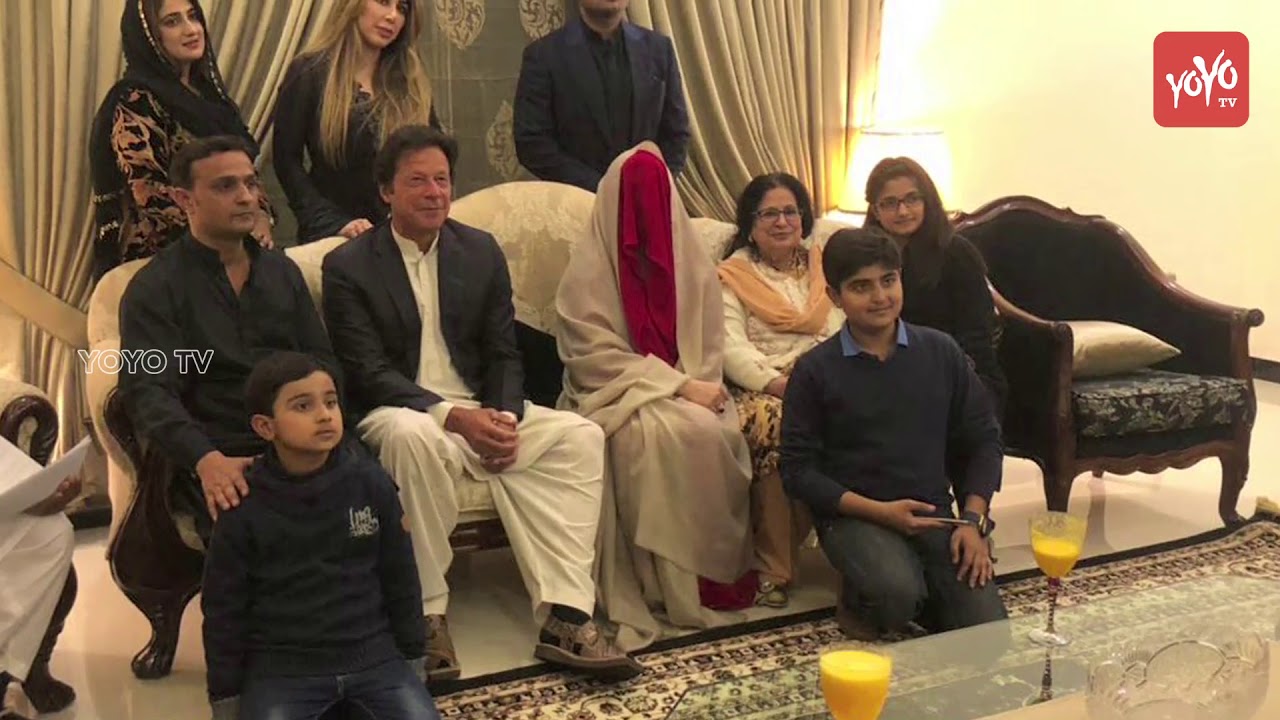 PTI Confirms Imran Khan's Marriage With Bushra Bibi | Bushra Riaz ...