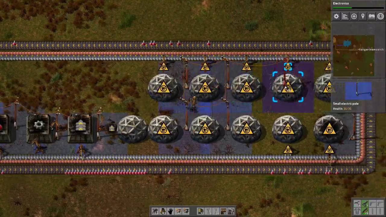 Factorio Circle-Belt Challenge 2 - Part 1 - YouTube