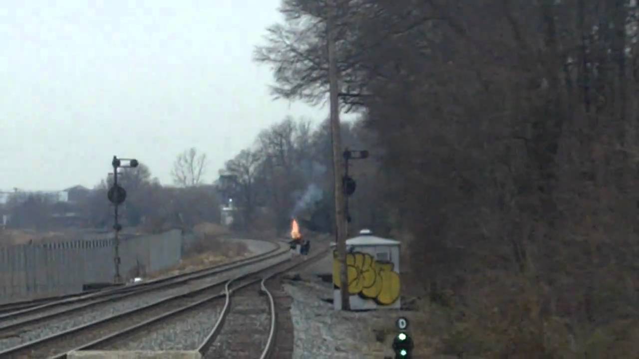 Kids set fire on MARC tracks - YouTube