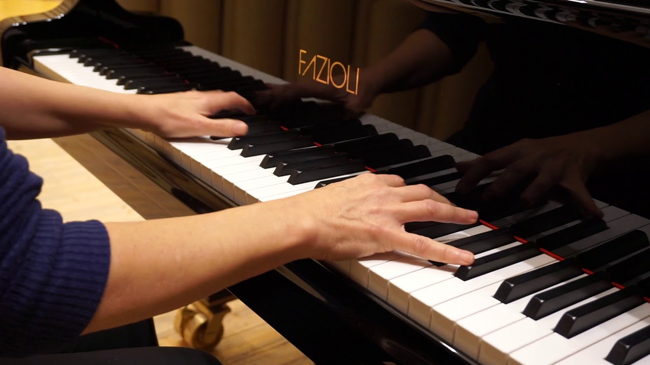 Schumann: Intermezzo dal Carnevale di Vienna - YouTube